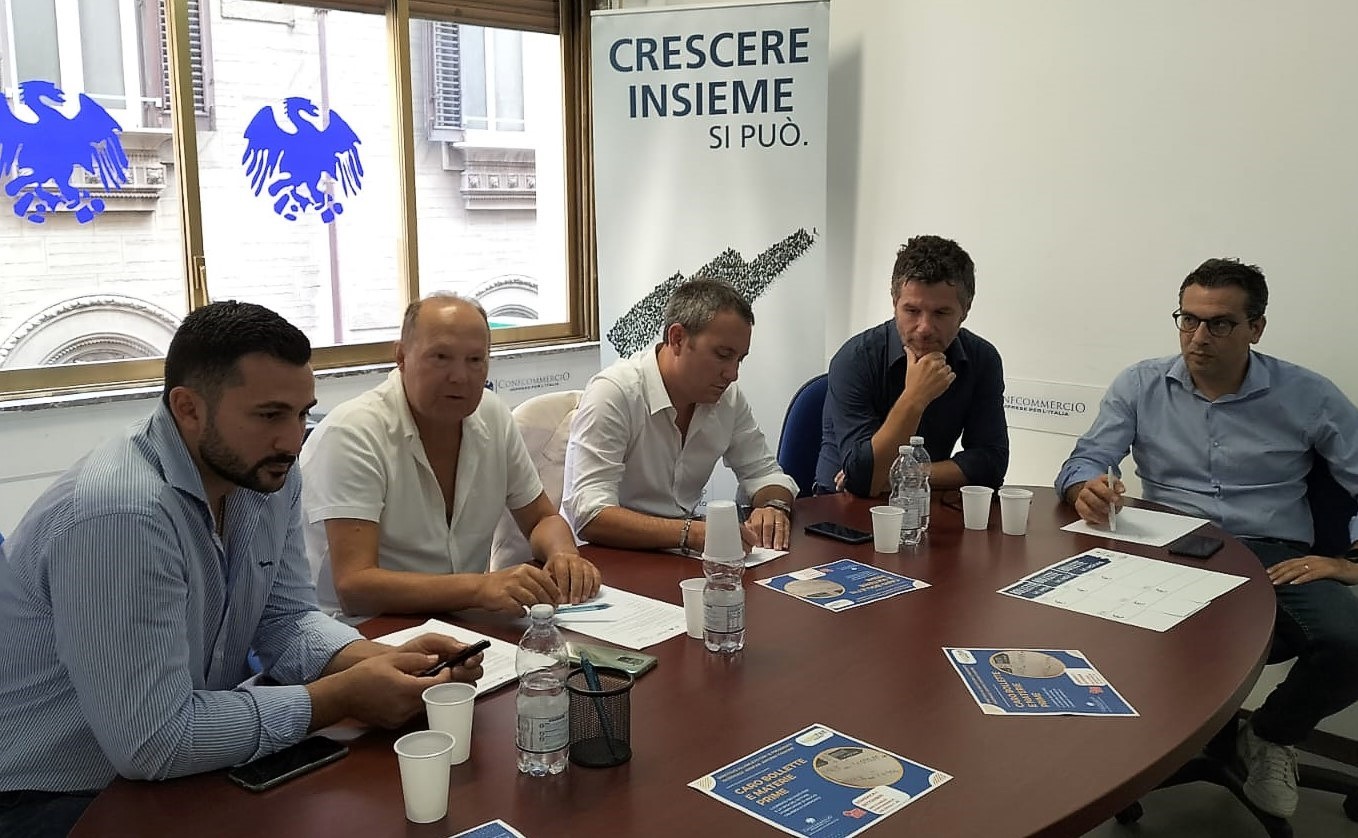 Il Presidente nazionale Assipan Confcommercio Antonio Tassone a Reggio ...